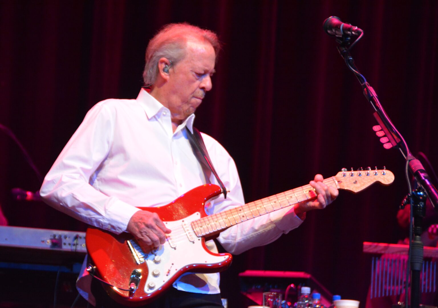 Boz Scaggs Returns to the Stage with 2025 World Tour...
